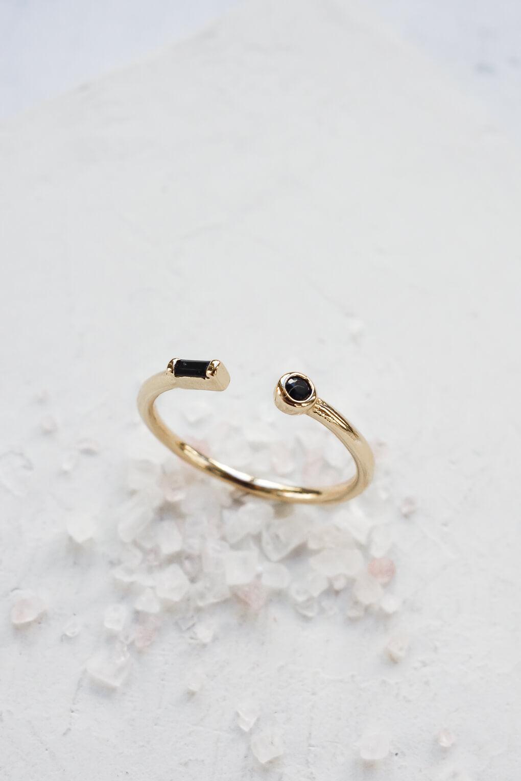 Uno Ring – Shlomit Ofir